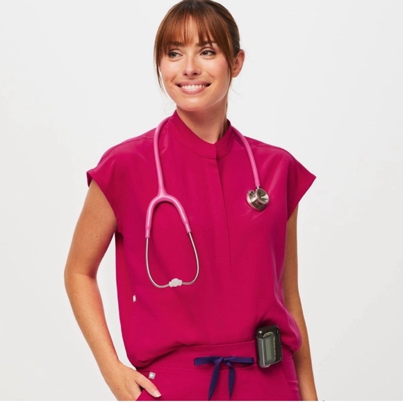 Figs | Tops | Figs Rafaela Oversized Scrub Top Ultra Rose | Poshmark